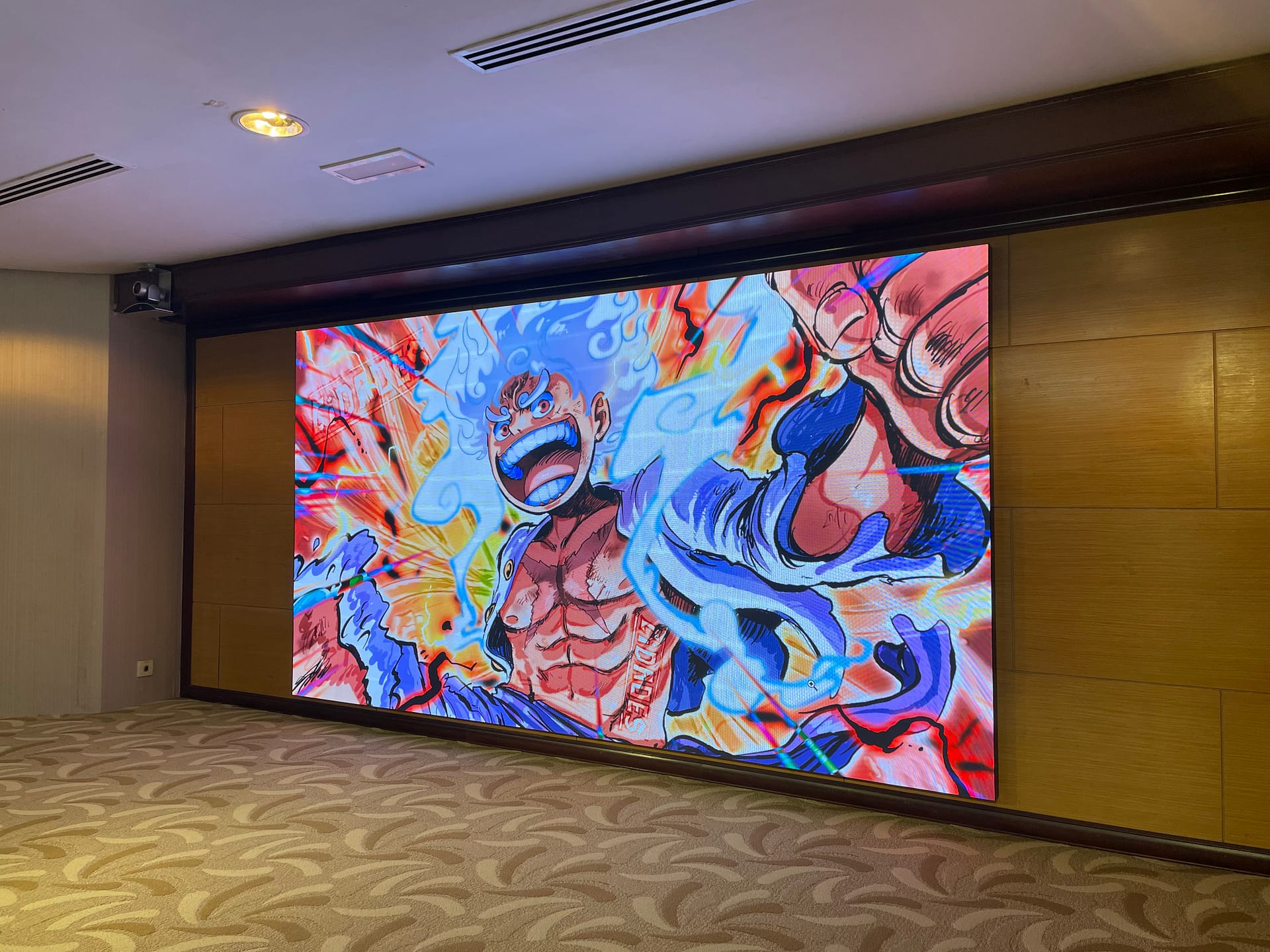 Pemasangan Paparan LED Menggantikan Projector. - ktwklits.NET